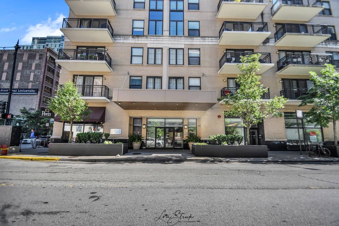 41 E 8th, Unit 3001, Chicago, IL 60605 - South Loop