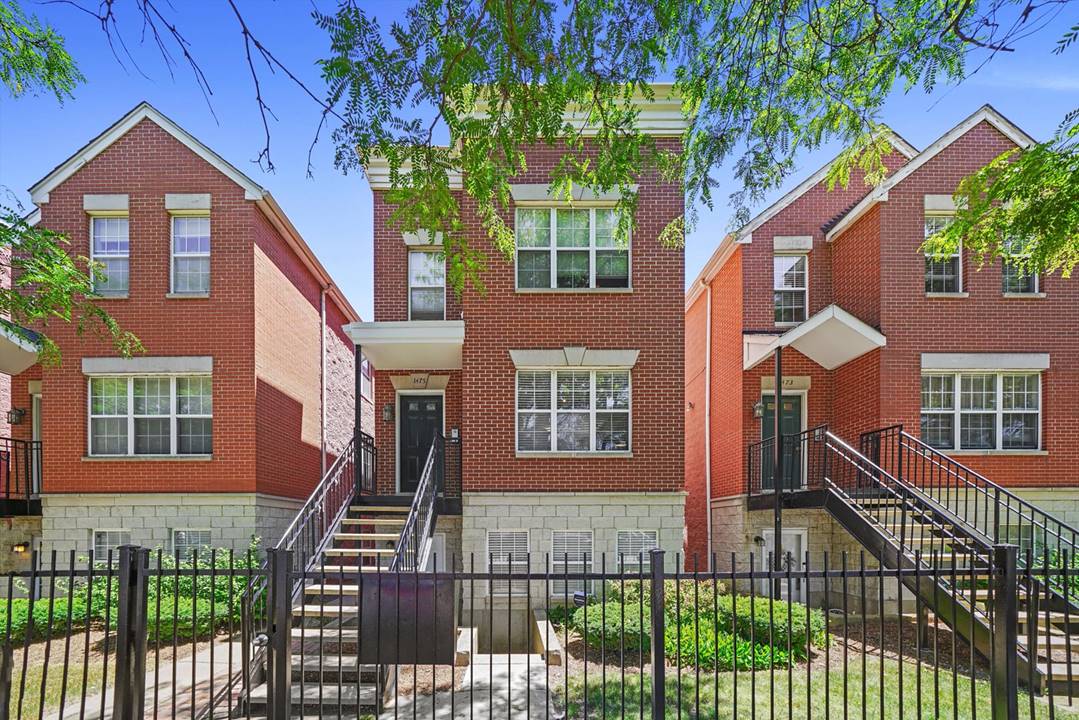 1475 N Larrabee, Apt B, Chicago, IL 60610 - Old Town