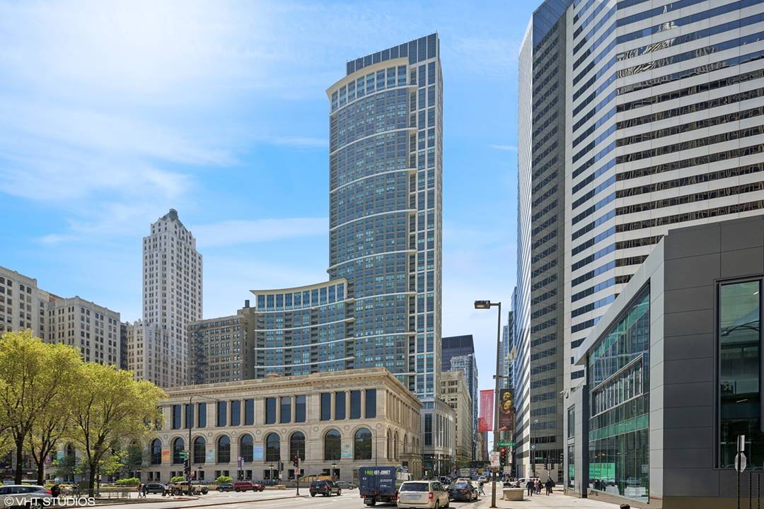 130 N Garland, Unit 1001-03, Chicago, IL 60602 - The Loop
