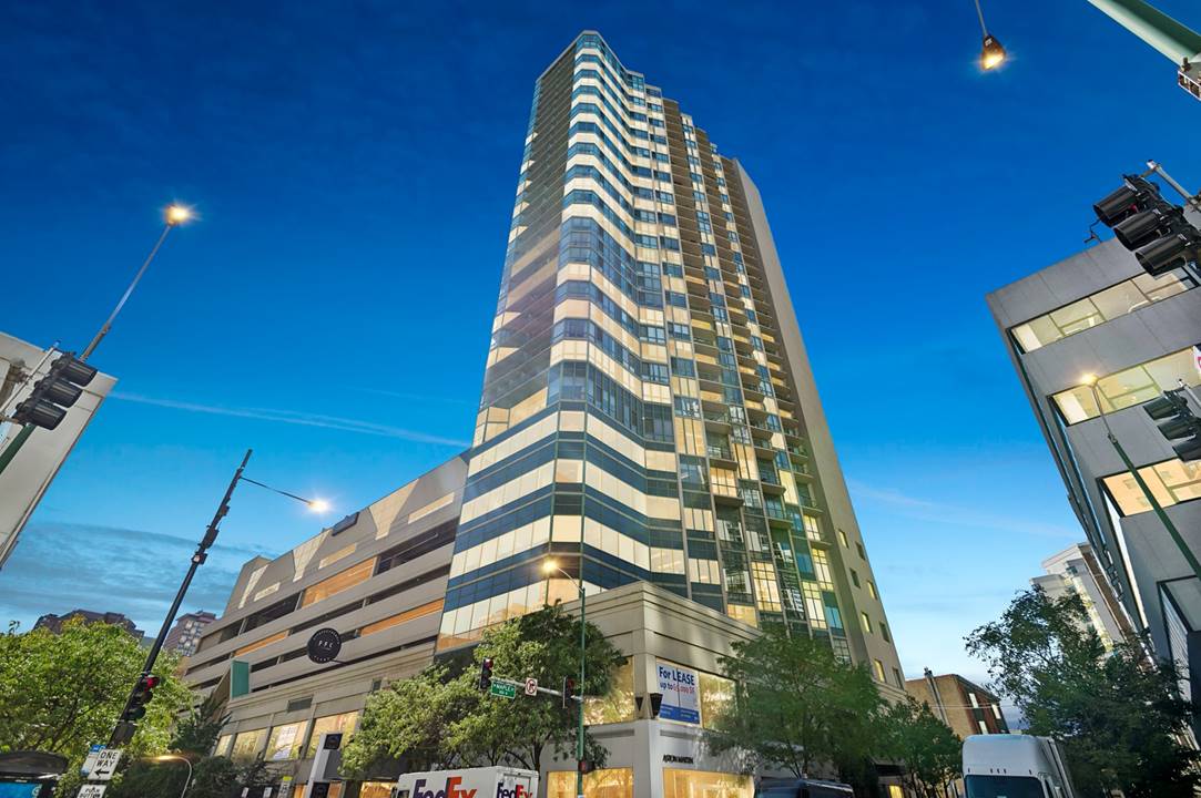 111 W Maple, Unit 2907, Chicago, IL 60610 - Near North