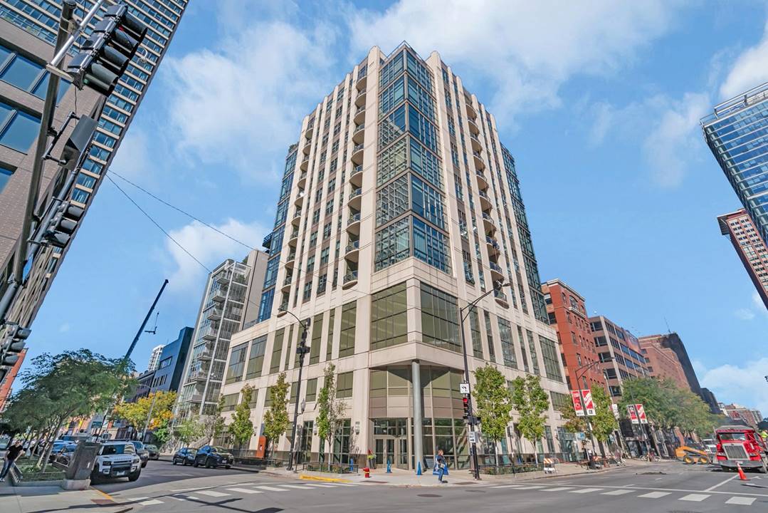 150 W Superior, Unit 603, Chicago, IL 60654 - River North