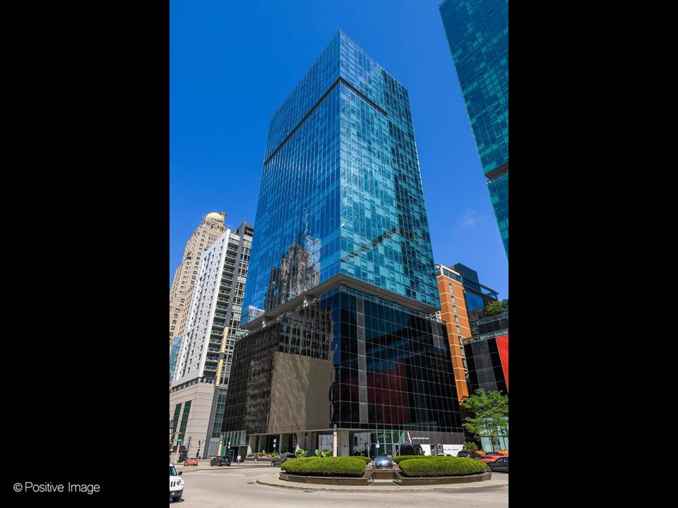 200 E Illinois, Apt PH-4007, Chicago, IL 60611 - Streeterville