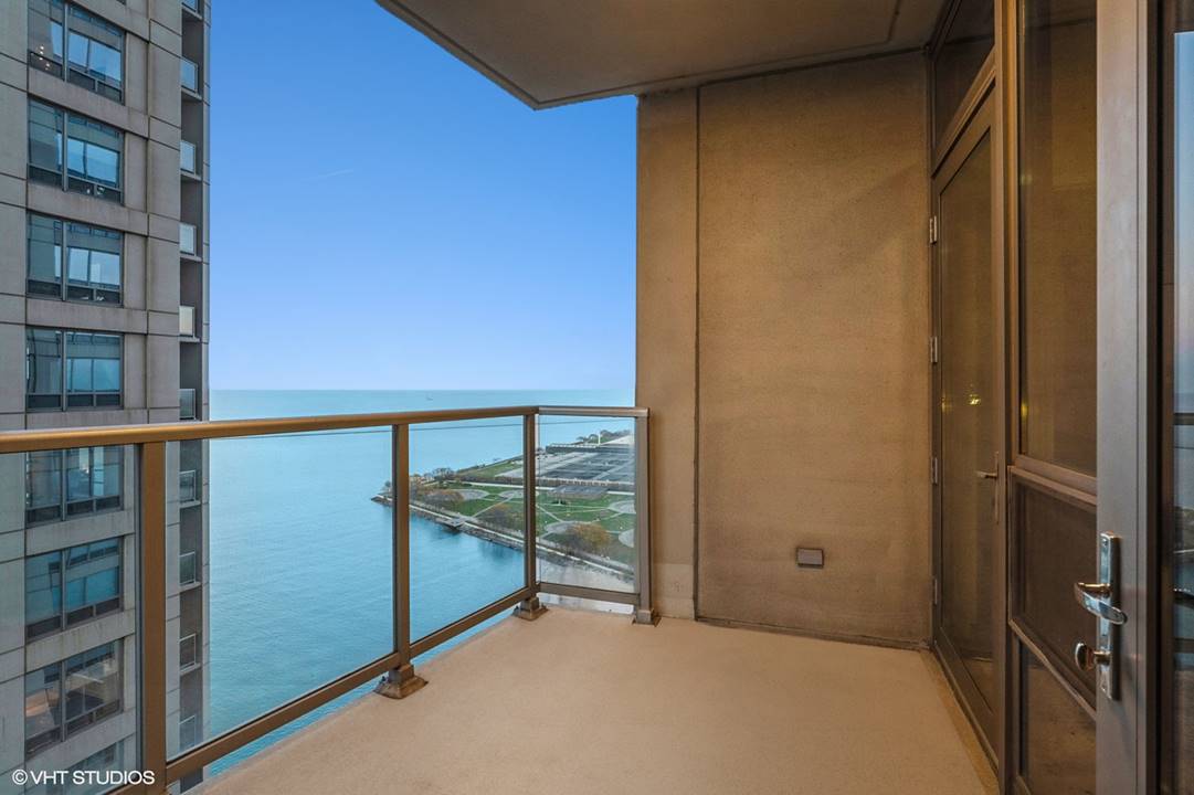 600 N Lake Shore, Apt 3010, Chicago, IL 60611 - Streeterville