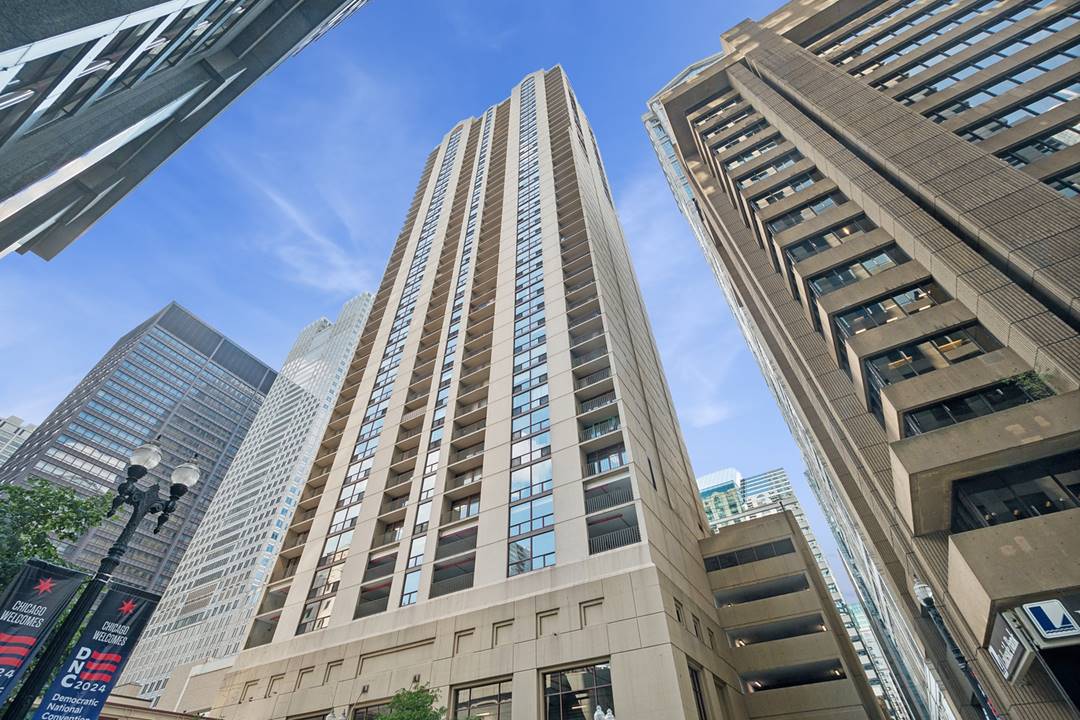 200 N Dearborn, Apt 807, Chicago, IL 60601 - The Loop