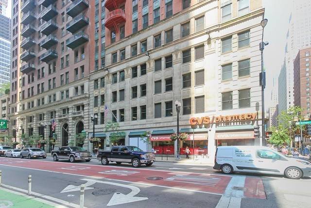 208 W Washington, Apt 1106, Chicago, IL 60606 - The Loop