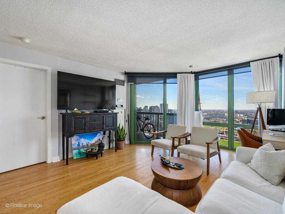 111 W Maple, Unit 2509, Chicago, IL 60610 - Near North