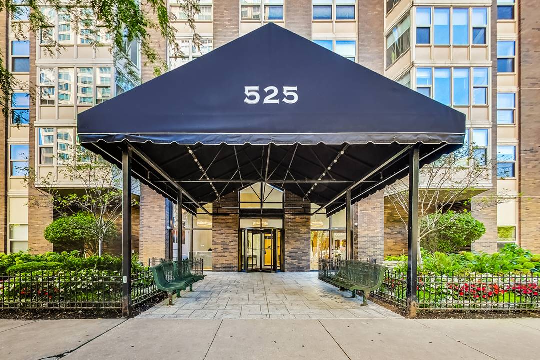 525 W Hawthorne, Unit 2904, Chicago, IL 60657 - Lakeview