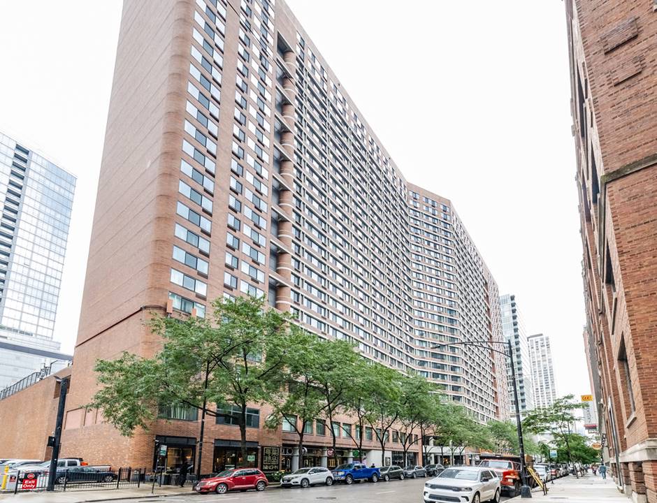 211 E Ohio, Unit 2606, Chicago, IL 60611 - Streeterville