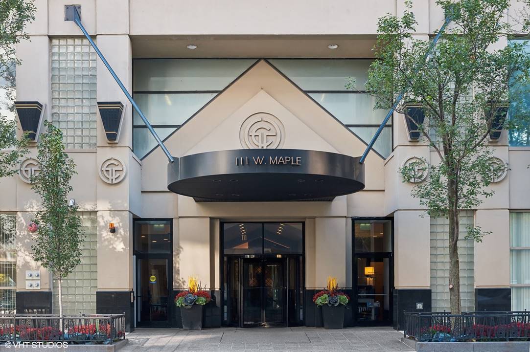 111 W Maple, Unit 909, Chicago, IL 60610 - Near North
