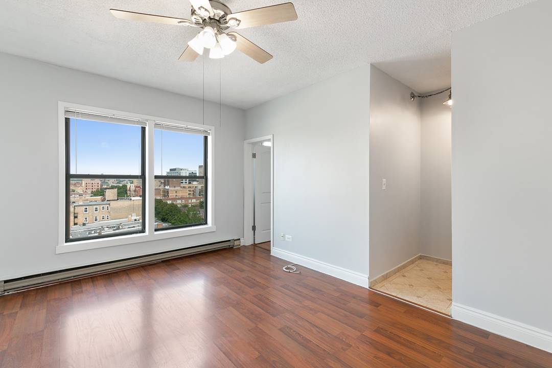 4520 N Clarendon, Apt 808, Chicago, IL 60640 - Uptown