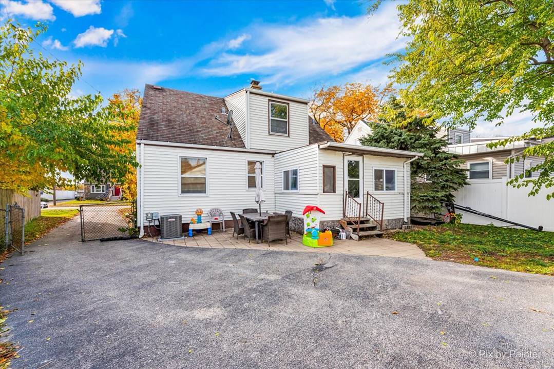1035 S Saylor, Elmhurst, IL 60126