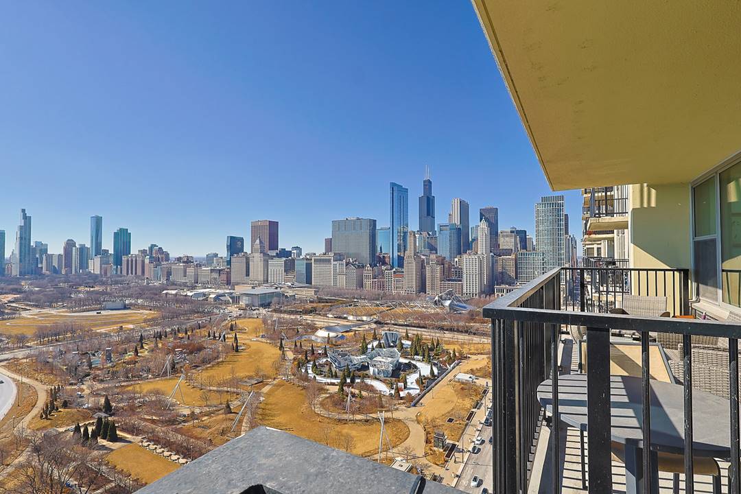 400 E Randolph, Unit 3211, Chicago, IL 60601 - New Eastside