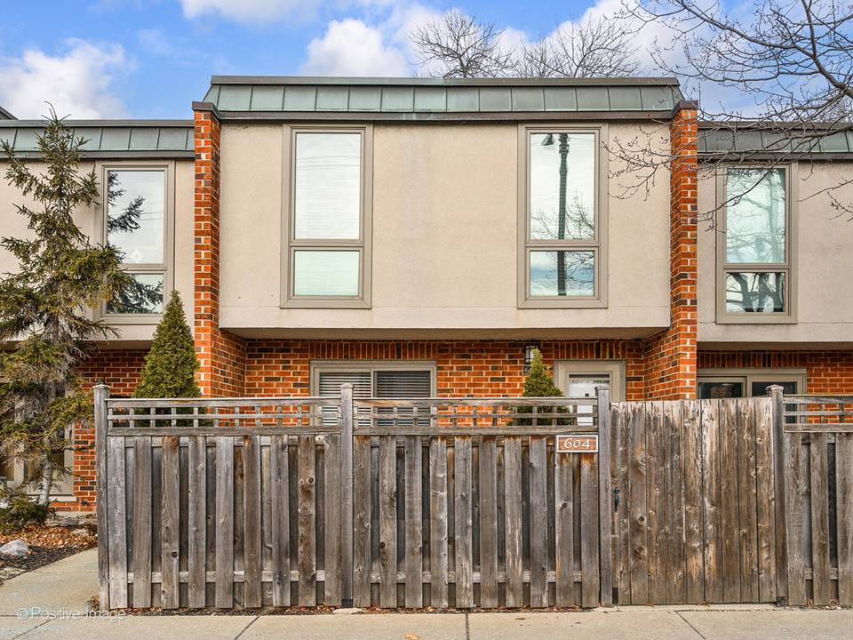 604 W Armitage, Chicago, IL 60614 - Lincoln Park