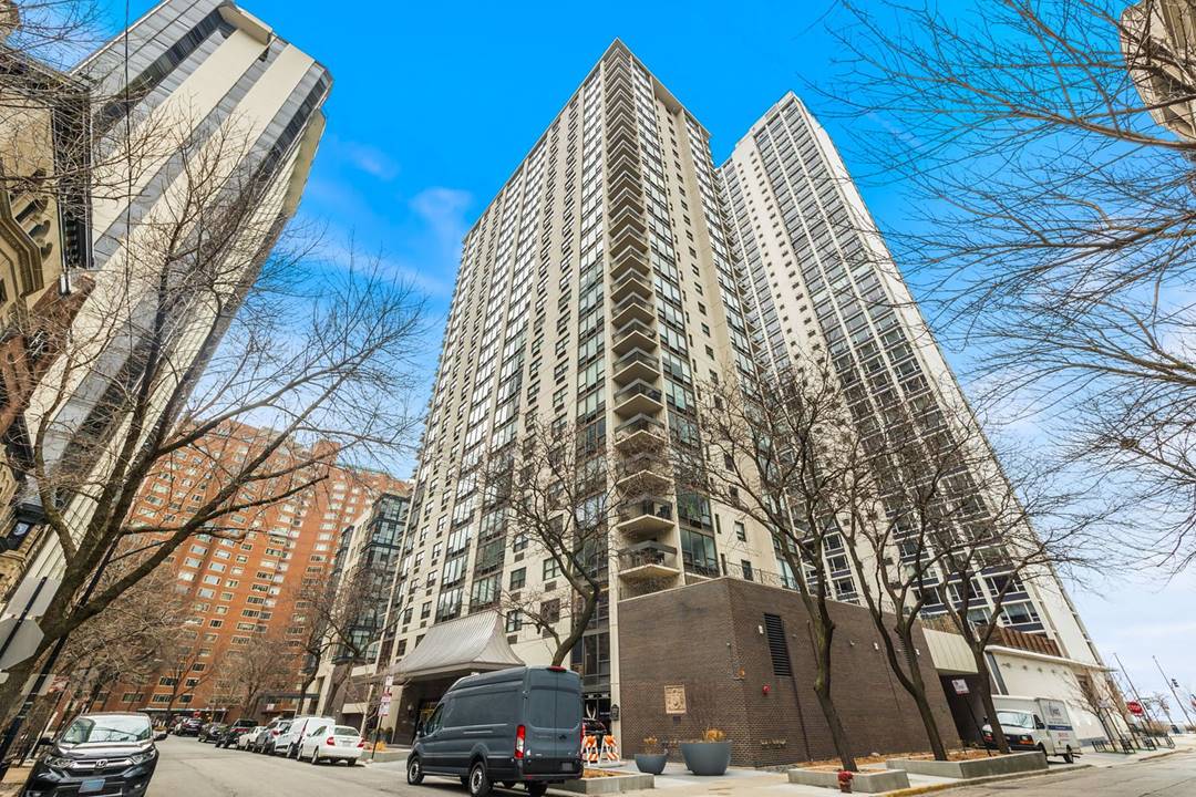 1313 N Ritchie, Unit 2001, Chicago, IL 60610 - Gold Coast
