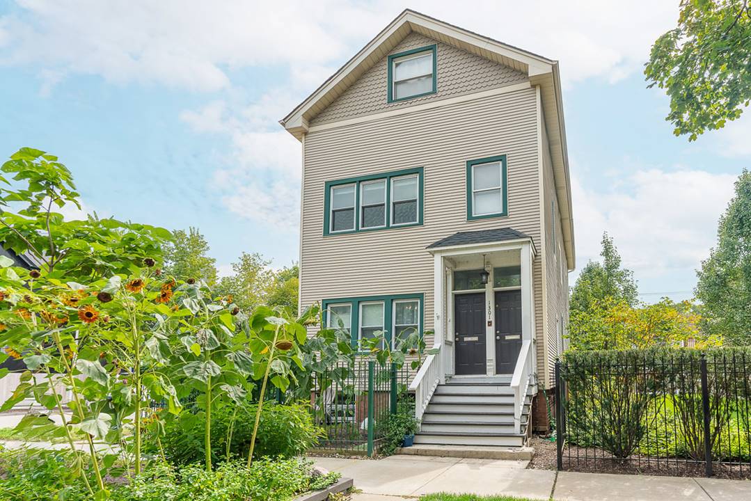 1301 W Nelson, Apt 1, Chicago, IL 60657 - Lakeview