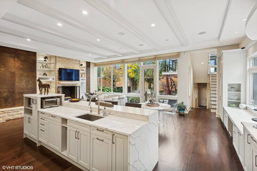 1259 W Wrightwood, Chicago, IL 60614 - Lincoln Park