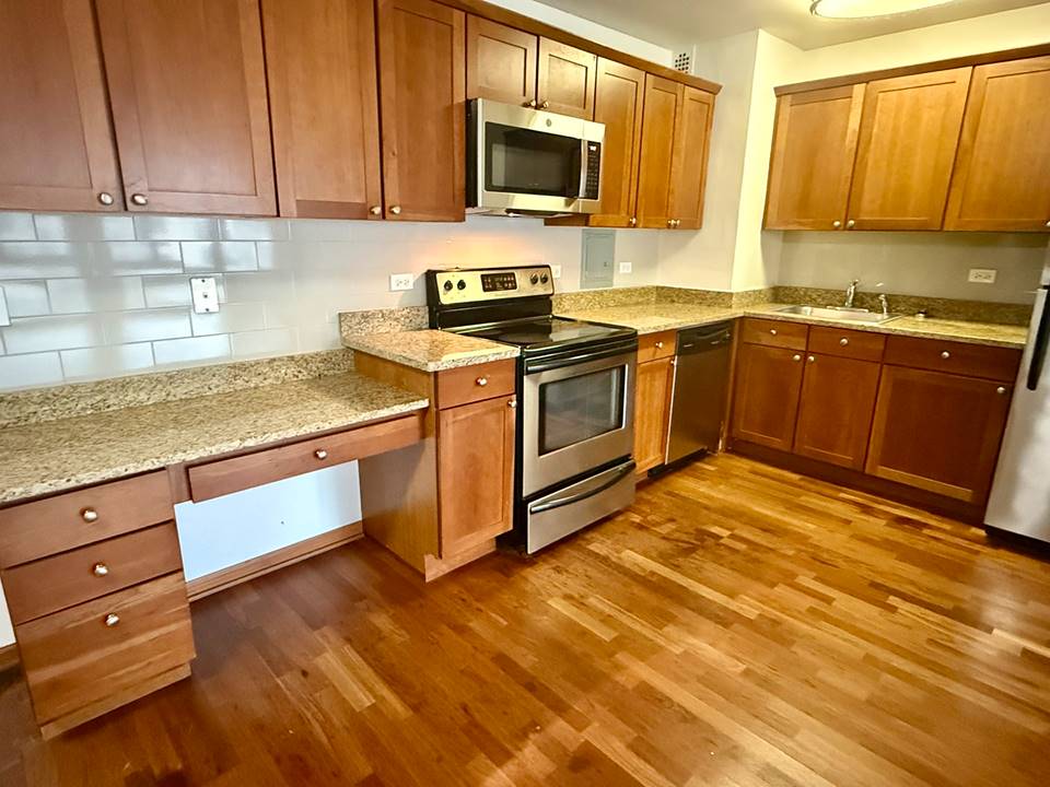 2933 N Sheridan, Apt 712, Chicago, IL 60657 - Lakeview