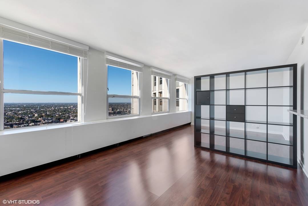 2626 N Lakeview, Unit 3906, Chicago, IL 60614 - Lincoln Park