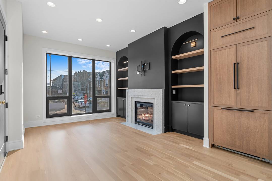 1300 N Cleaver, Unit 1, Chicago, IL 60642 - Noble Square