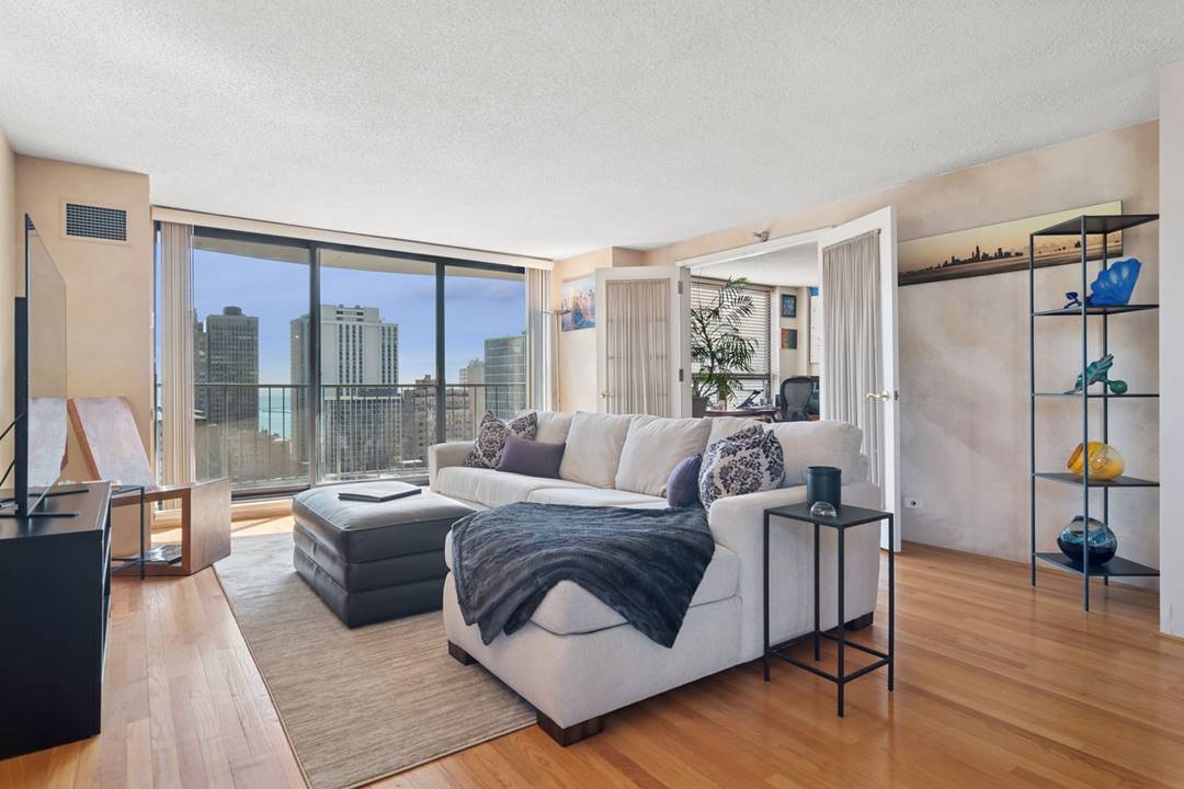 1250 N Dearborn, Unit 20C, Chicago, IL 60610 - Gold Coast