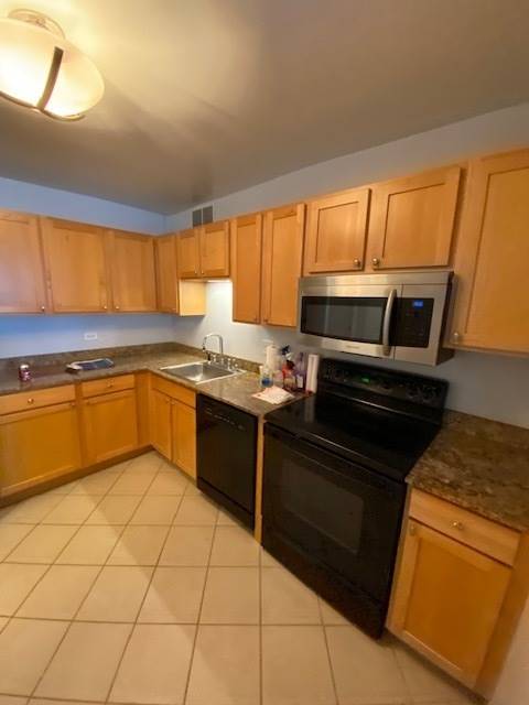 211 E Ohio, Apt 2004, Chicago, IL 60611 - Streeterville