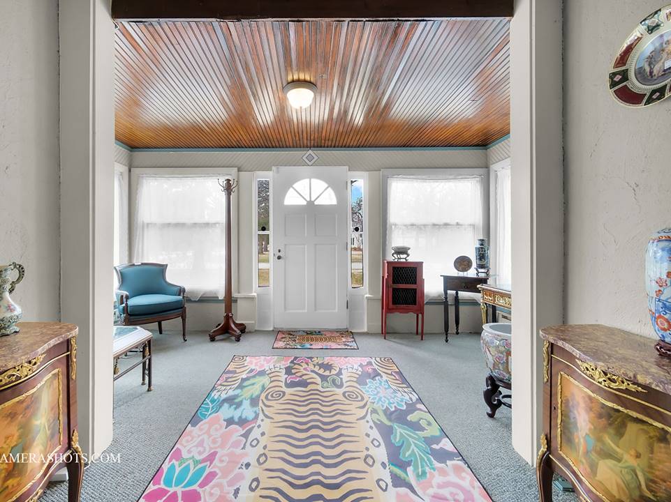 173 Pomeroy, Crystal Lake, IL 60014