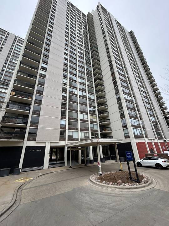 1460 N Sandburg, Unit 2011A, Chicago, IL 60610 - Old Town