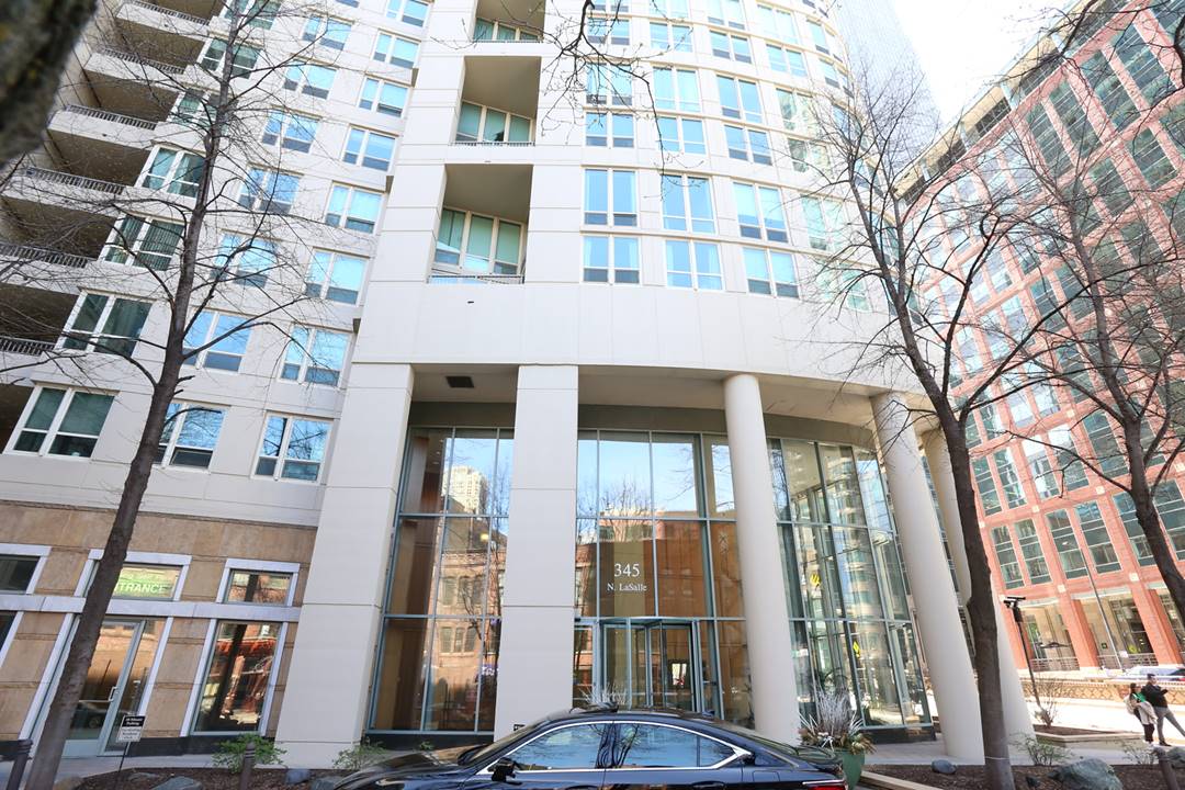 345 N Lasalle, Apt 2001, Chicago, IL 60654 - River North