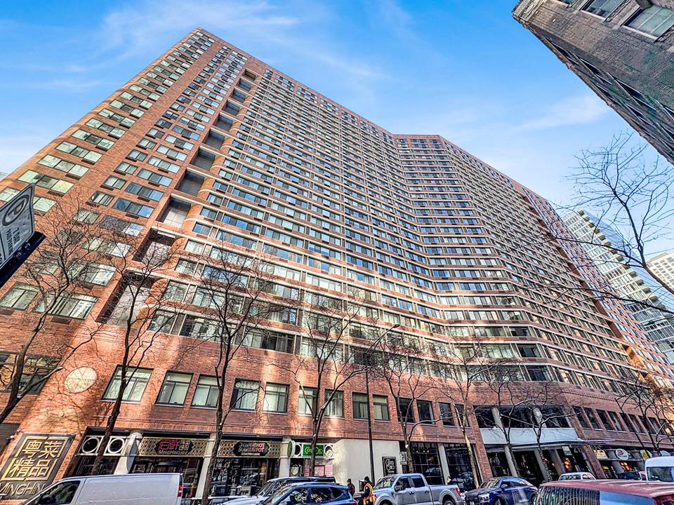 211 E Ohio, Apt 1002, Chicago, IL 60611 - Streeterville