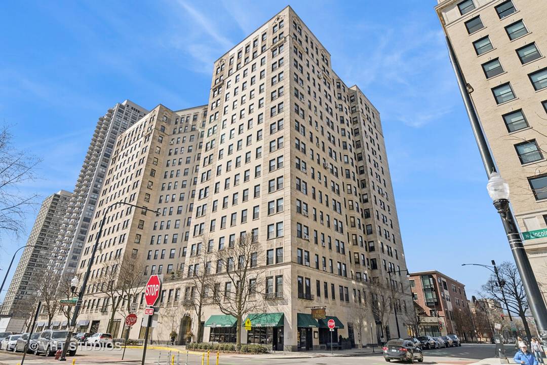 2000 N Lincoln Park West, Unit 314, Chicago, IL 60614 - Lincoln Park