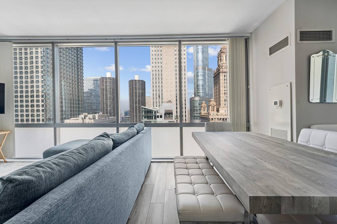 8 E Randolph, Unit 2405, Chicago, IL 60601 - The Loop