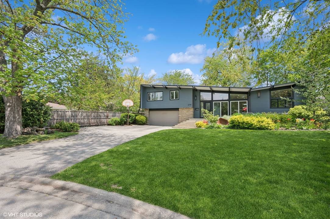 2719 Alison, Wilmette, IL 60091