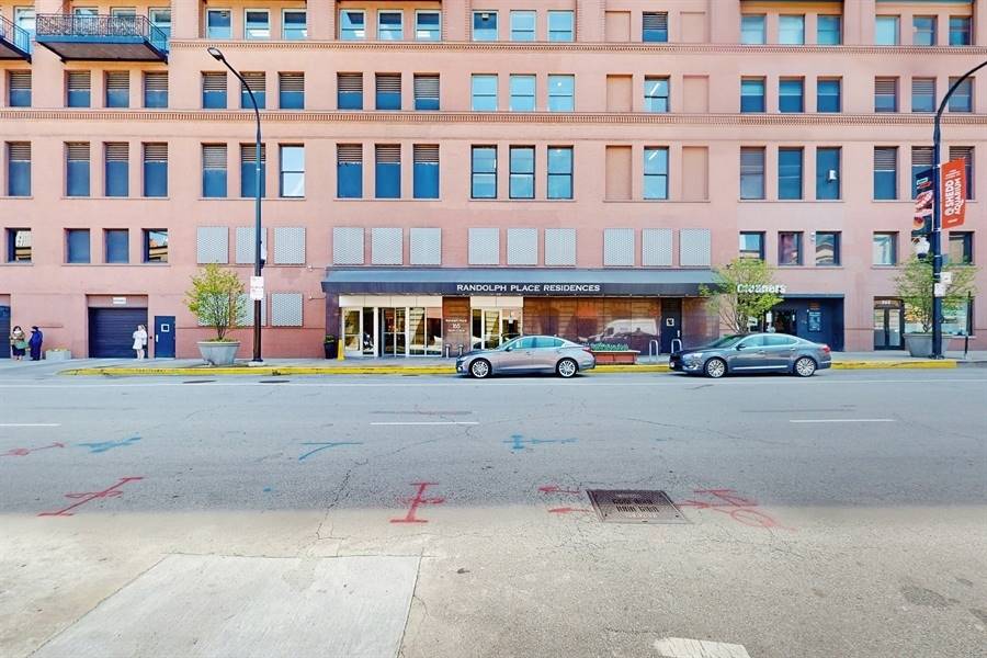 165 N Canal, Unit 1512, Chicago, IL 60606 - The Loop
