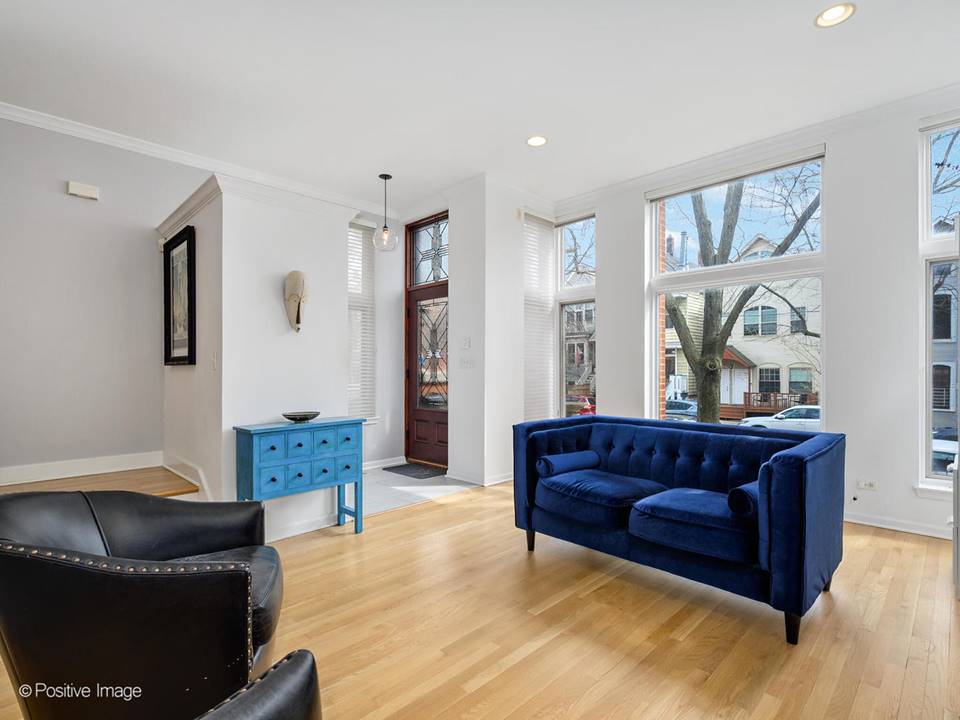 1222 W George, Chicago, IL 60657 - Lakeview