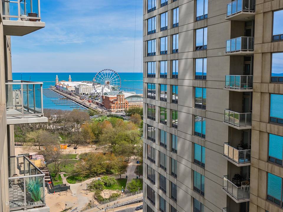 600 N Lake Shore, Unit 1802, Chicago, IL 60611 - Streeterville