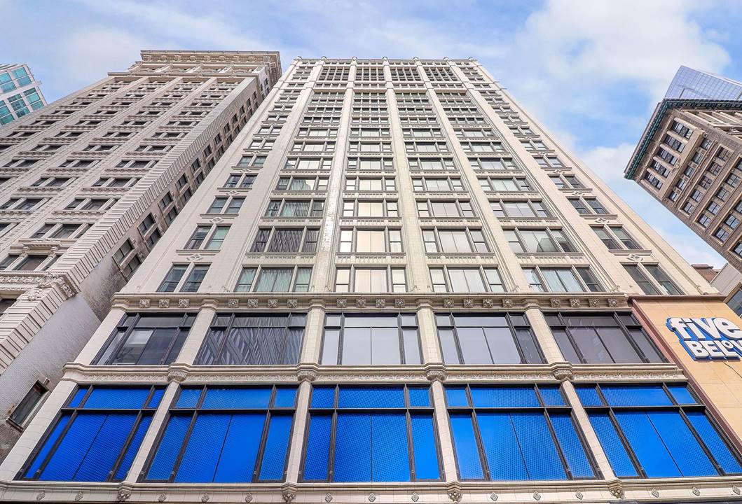 8 W Monroe, Apt 1007, Chicago, IL 60603 - The Loop