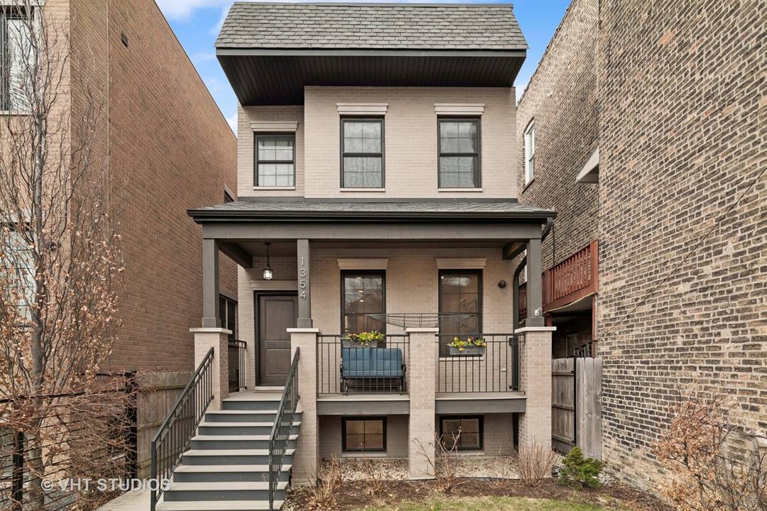 1354 N Bell, Chicago, IL 60622 - Wicker Park