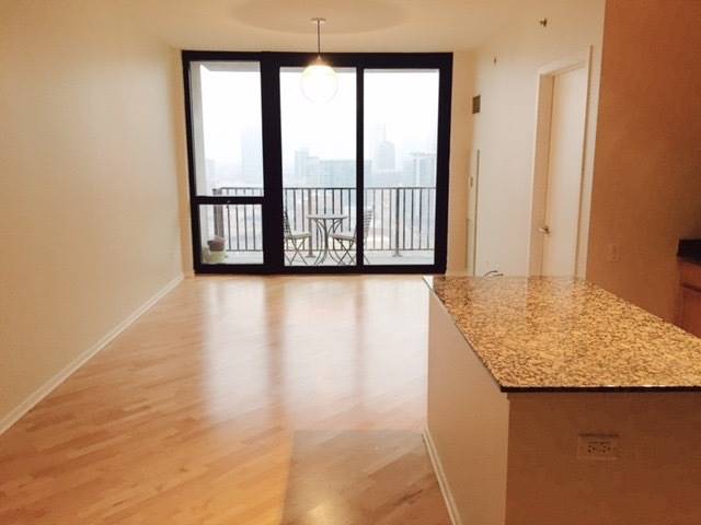 210 S Des Plaines, Apt 1907, Chicago, IL 60661 - The Loop