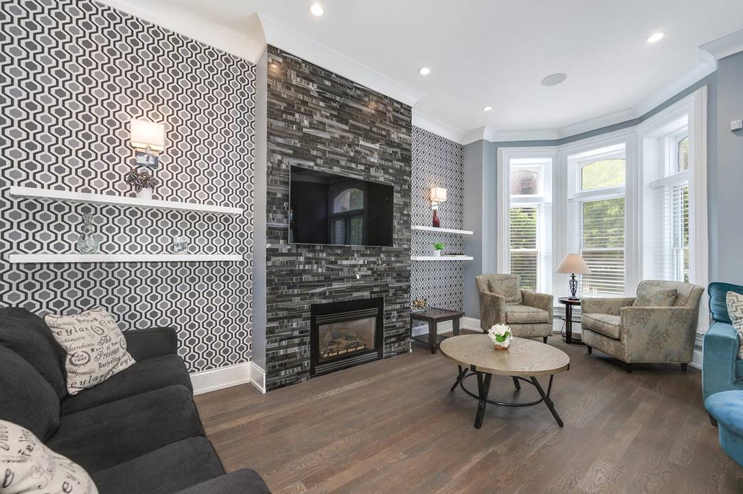 113 W Elm, Chicago, IL 60610 - Near North