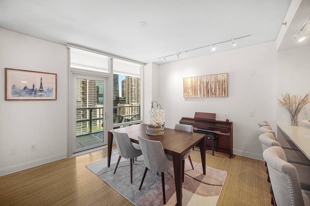 340 E Randolph, Unit 1304, Chicago, IL 60601 - New Eastside