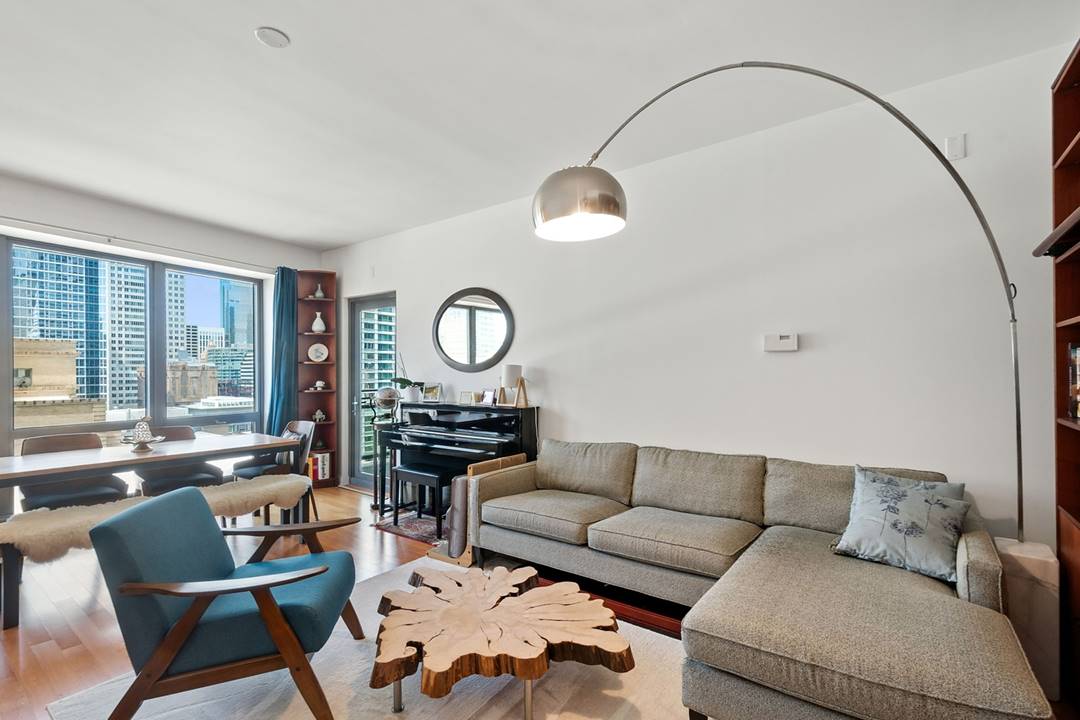 130 N Garland, Unit 2406, Chicago, IL 60602 - The Loop