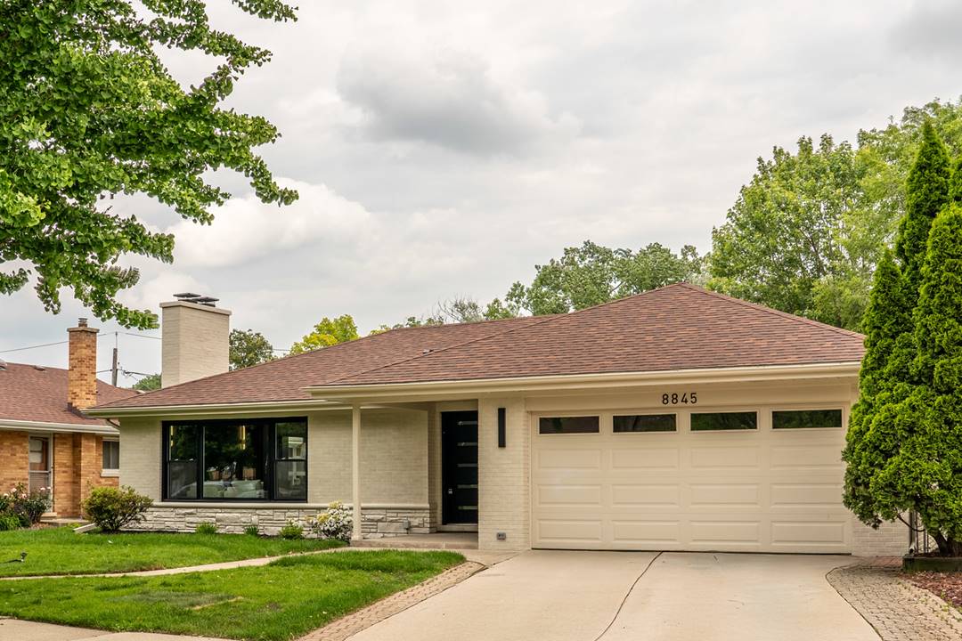 8845 Kolmar, Skokie, IL 60076