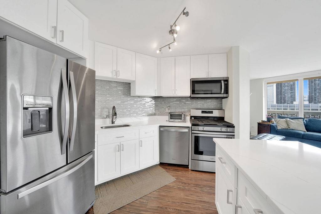 545 N Dearborn, Apt 2510, Chicago, IL 60654 - River North