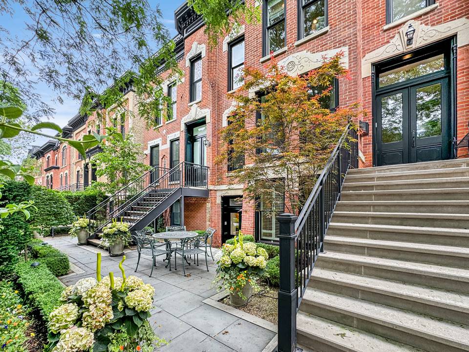 2123 N Bissell, Chicago, IL 60614 - Lincoln Park