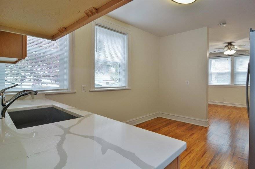 2032 W Roscoe, Apt 1, Chicago, IL 60618 - Roscoe Village