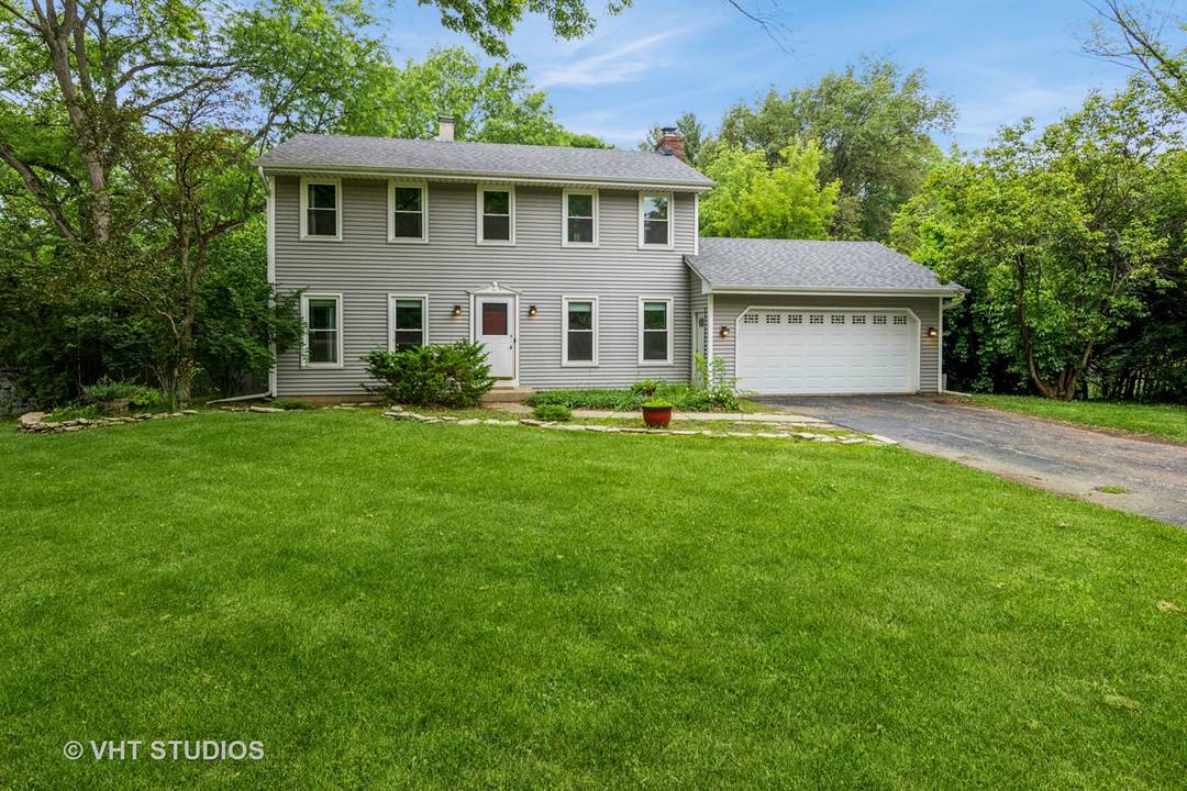 41W058 Colson, St. Charles, IL 60175