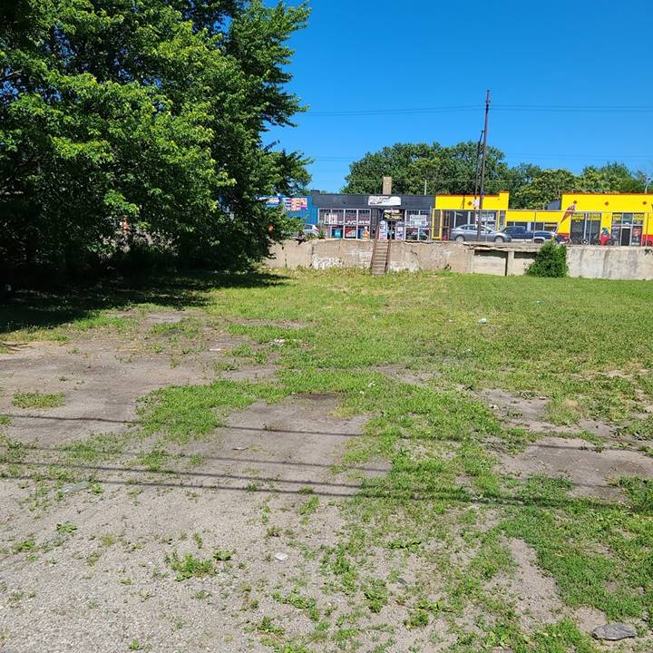 9644 S Ewing, Chicago, IL 60617 - East Side