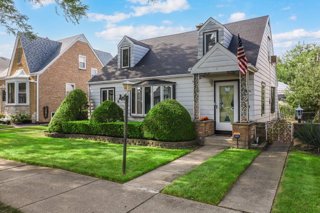 7120 W Berwyn, Chicago, IL 60656 - Norwood Park