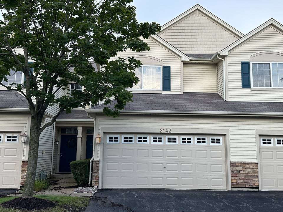 2142 Gallant Fox, Unit 1, Montgomery, IL 60538