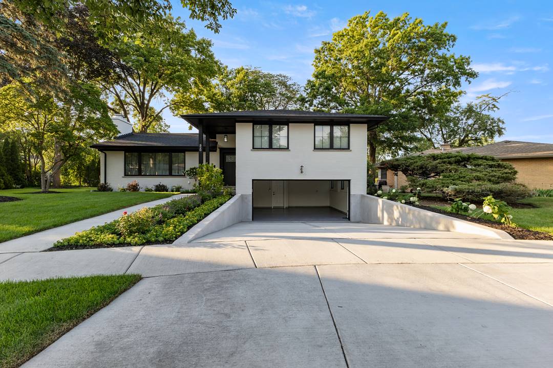 820 N Merrill, Park Ridge, IL 60068